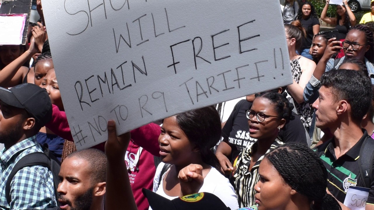 Students protesting against the R9 tariff fee on SU’s night shuttle ...