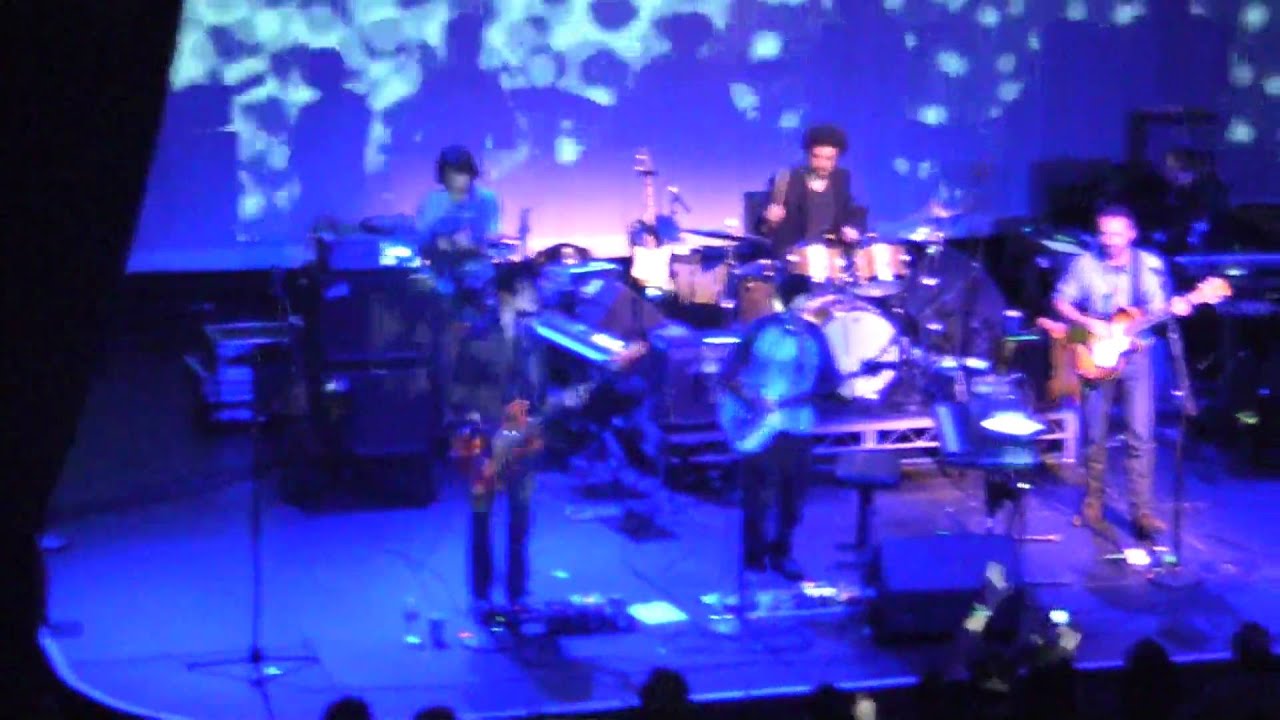 Broken Bells, "October" 5-19-10 The Fonda - YouTube