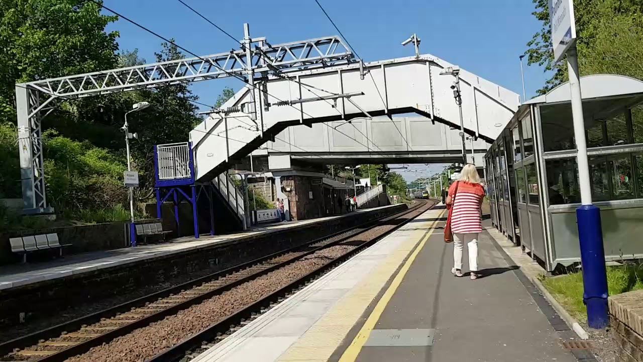 Polmont train hub day - YouTube