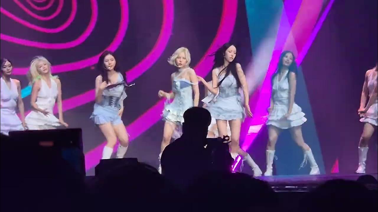 250705 비비지 Love Love Love 직캠 Fancam- VIVIZ 2025 World Tour 'New Lagacy' - YouTube