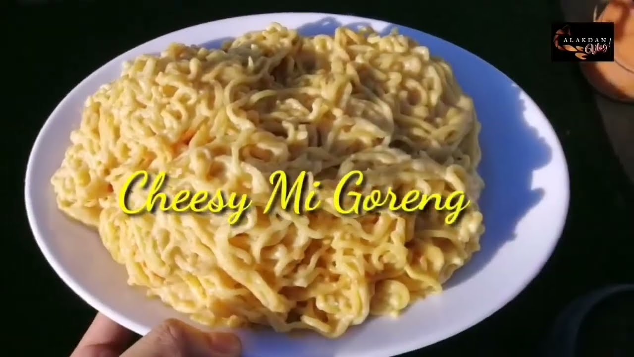 Mi Goreng Instant Noodles || Cheesy Mi Goreng || Alakdanatics - YouTube