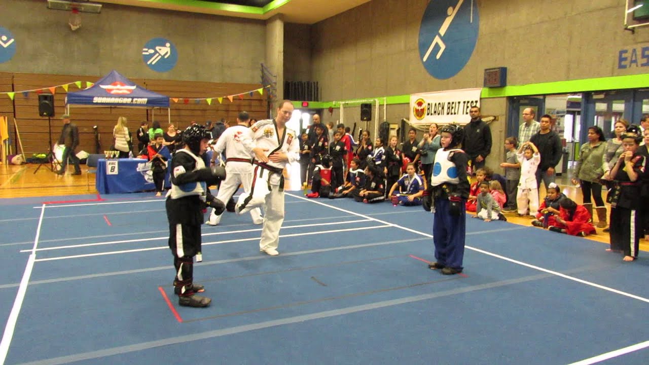 Sun Hang Do Davin 2015 1st Sparring - YouTube