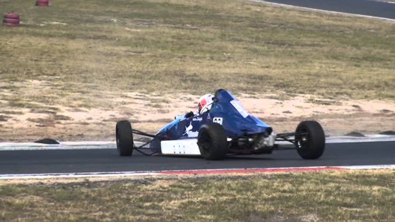 Formula 1600 "16 April 2016" Race 1 - YouTube