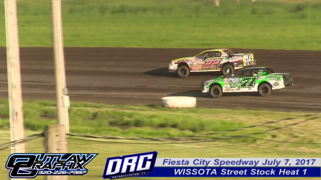 Fiesta City Speedway 6/30/17 WISSOTA Street Stock Heat 1 - YouTube