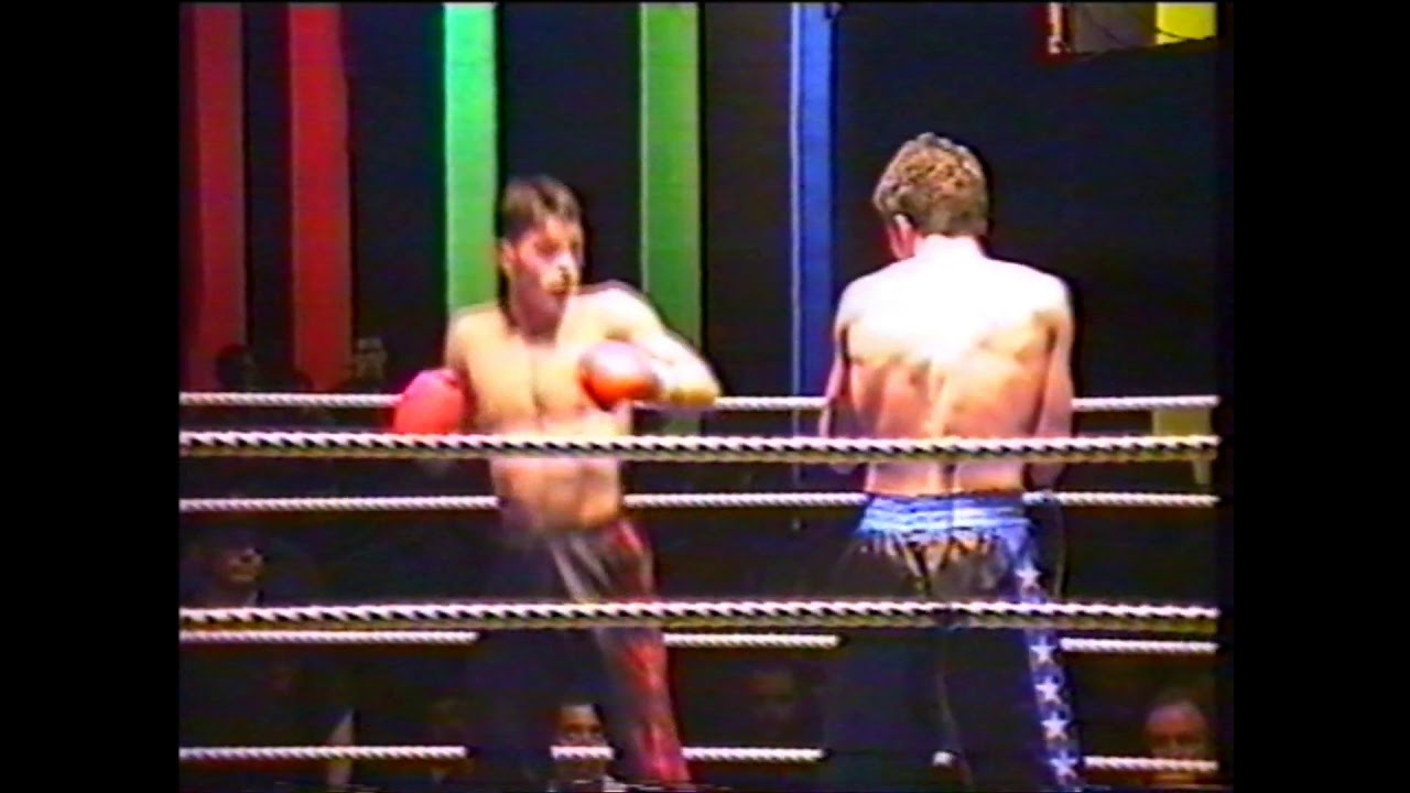 Carl Drake vs Dale Wood - YouTube