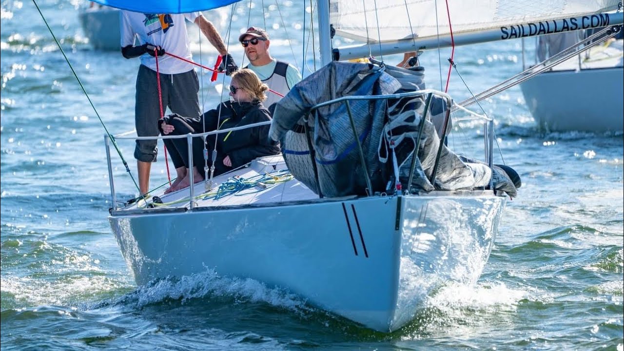 J24 club racing with shifty winds, onboard crew discussion and tactics ...