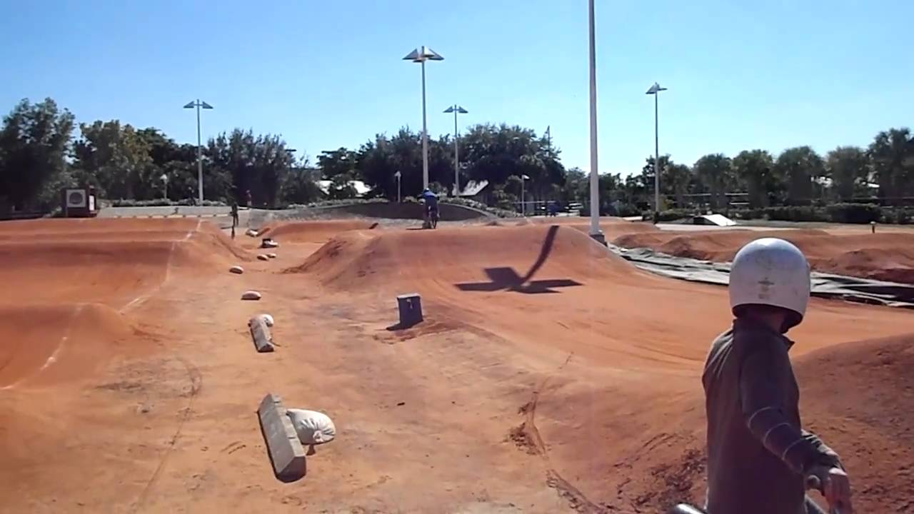 Bmx Jumping At Wheels In Naples Florida - YouTube