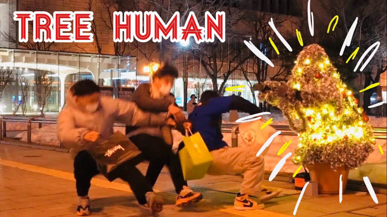 Out-of-season Christmas tree Prank Japanese Reactions 2022 March ...