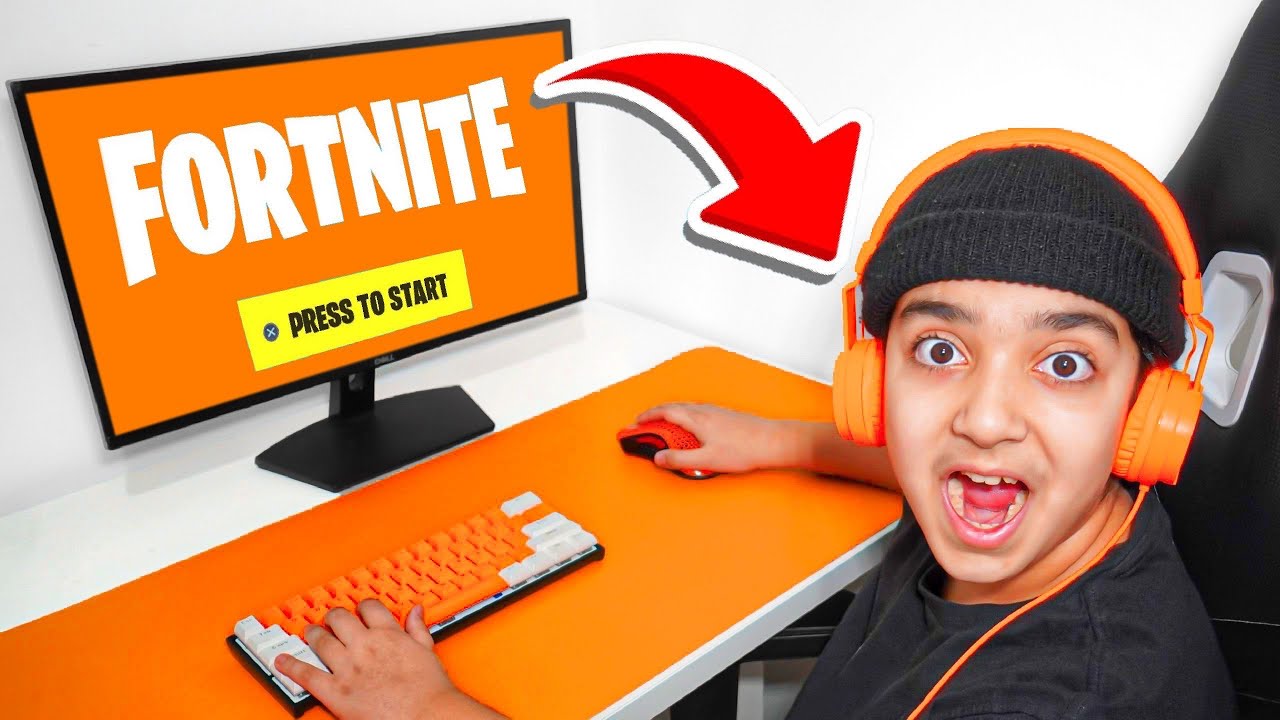 Kid Plays Fortnite With ORANGE GAMING SETUP... - YouTube