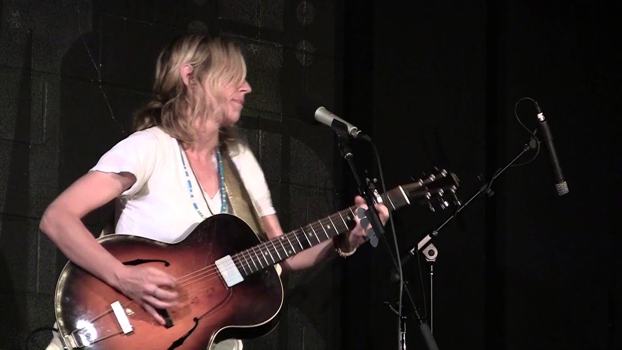 Amy Cook - It's Gonna Rain - Live at McCabe's - YouTube