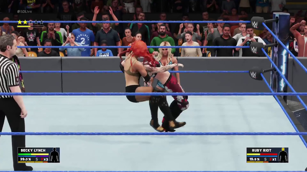 WWE SMACKDOWN LIVE BECKY LYNCH VS RUBY RIOT - YouTube