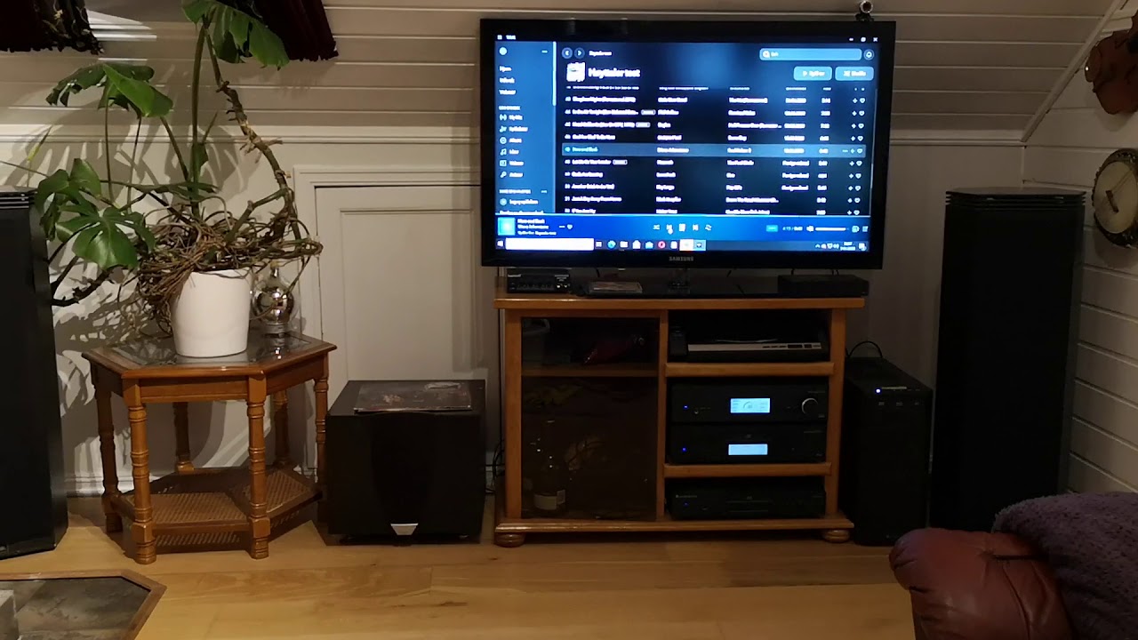 Jbl Hp 520 speakers. - YouTube