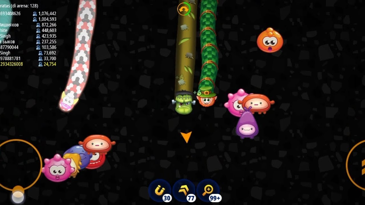 Worms chase each other to kill - YouTube