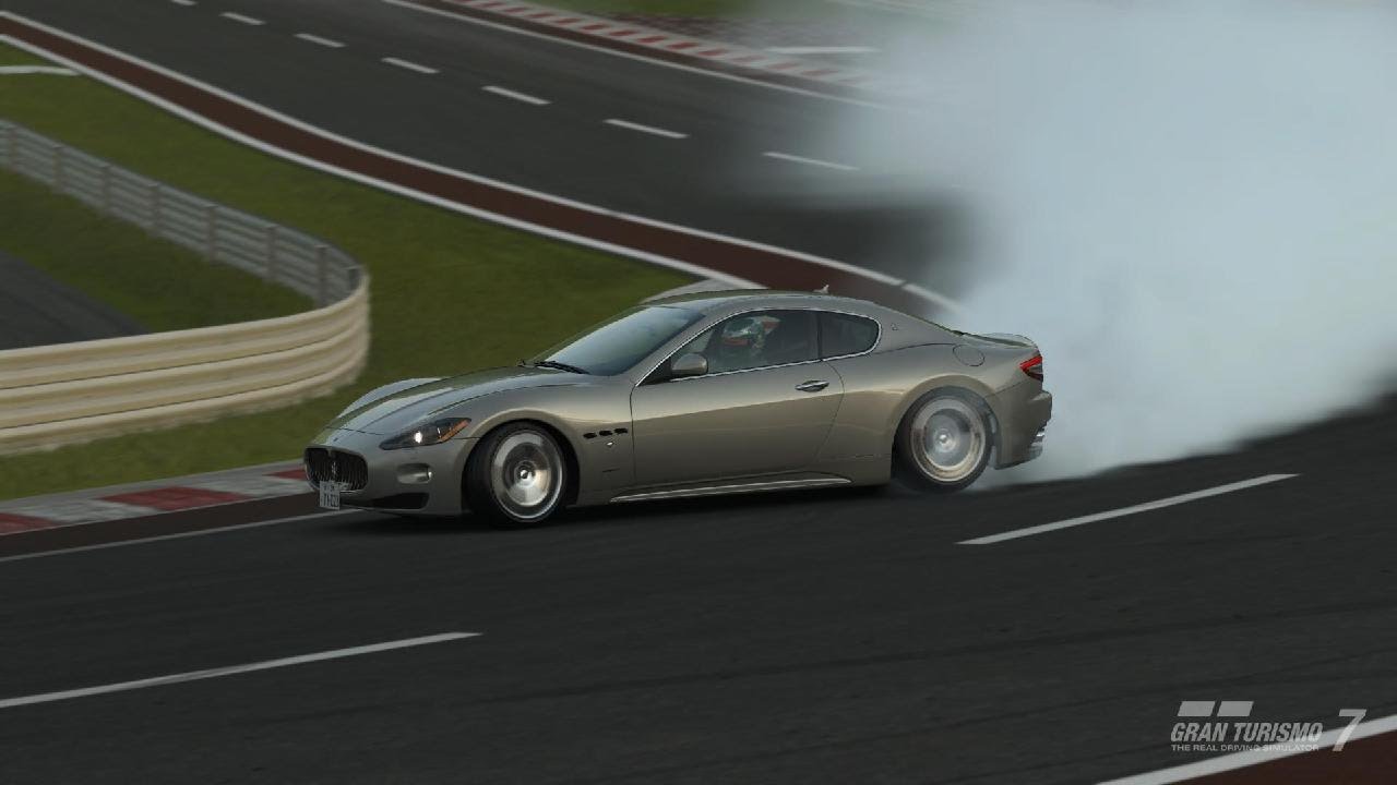 Maserati Drift - YouTube