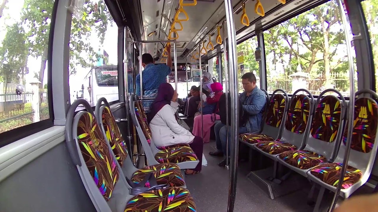 Trans Jogja dari terminal Giwangan ke Halte Transit Janti - YouTube
