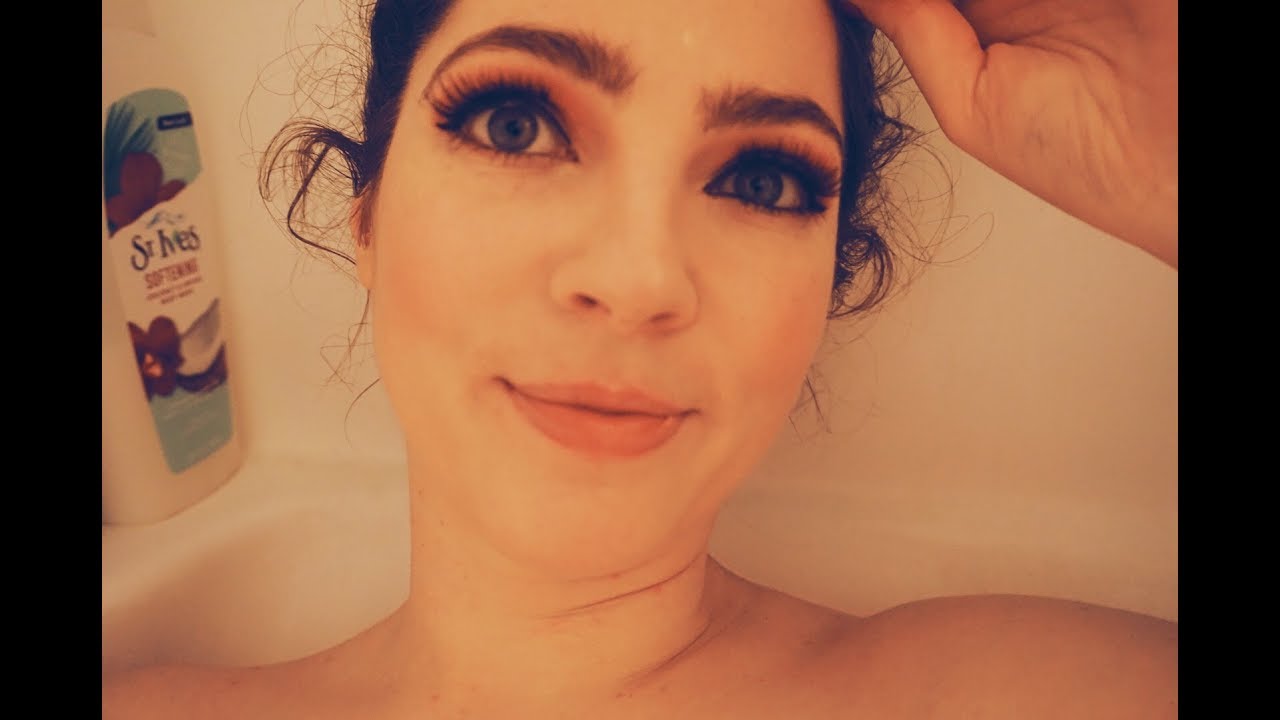 PRODUCTS I USE IN THE BATHTUB | TUB TIME - YouTube