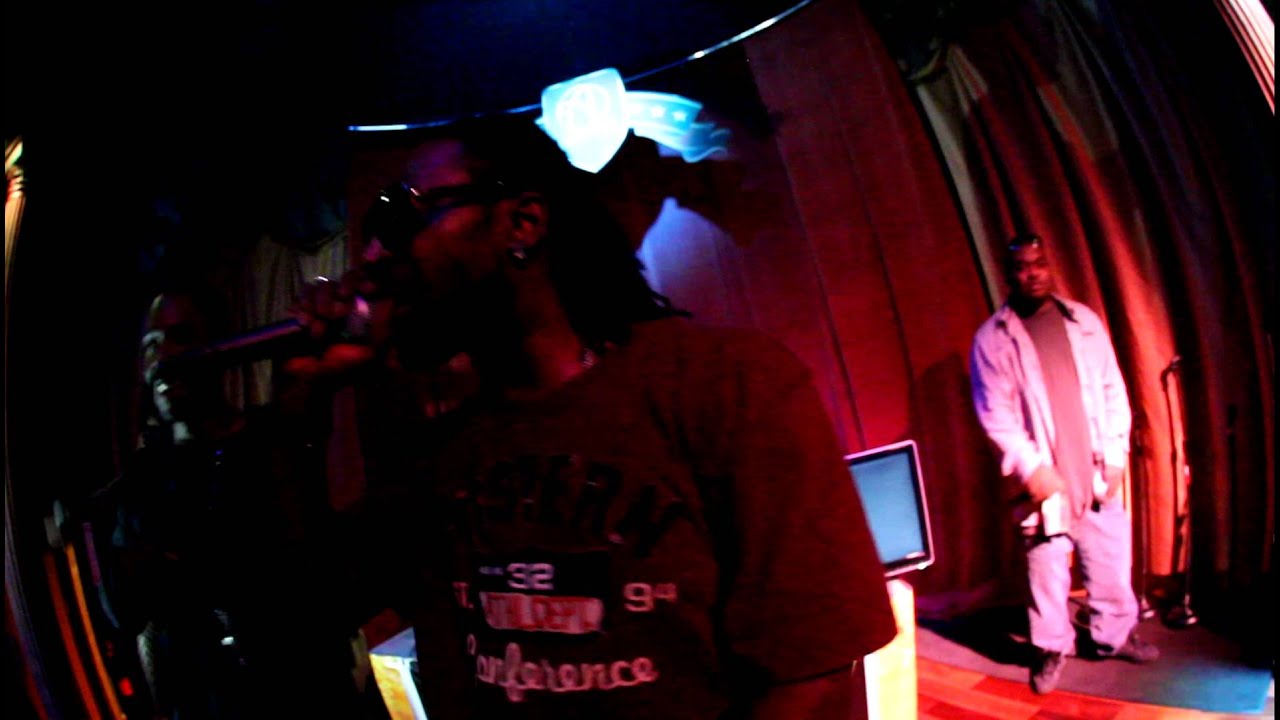 RBL POSSE PERFORMS BLUEBIRD ON MY SHOULDER LIVE OAKLAND 2012 - YouTube