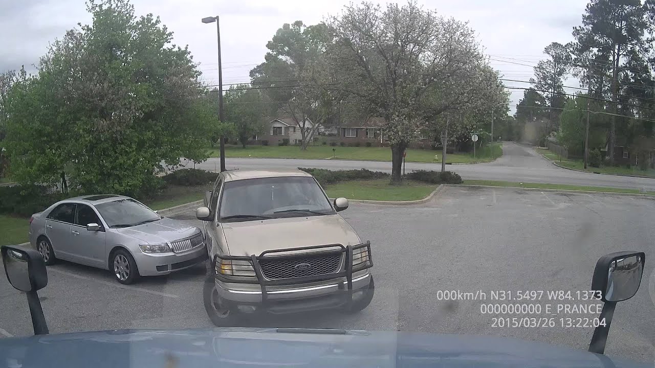 Backing FAIL!!!! - YouTube