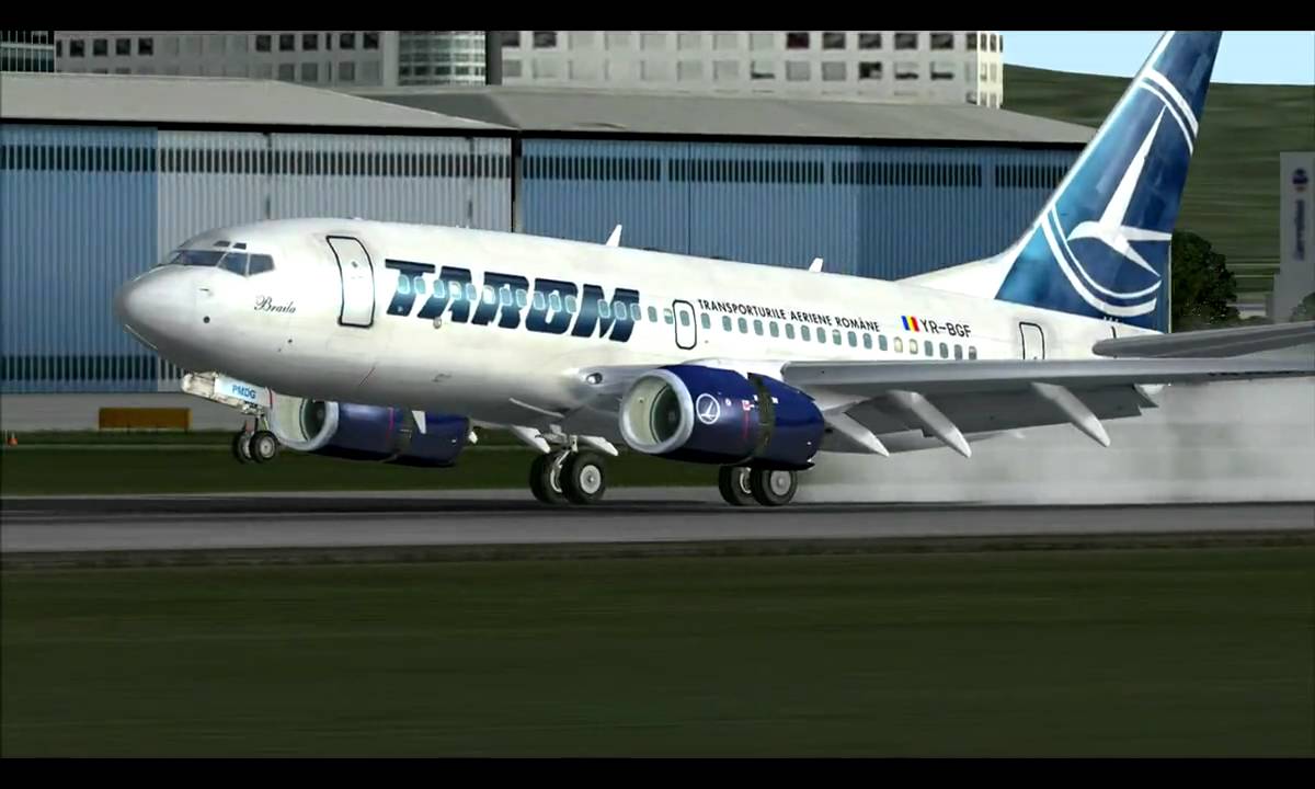 Tarom 737 with winglets YR-BGF - YouTube