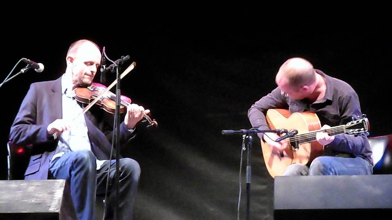 Duncan Chisholm & Marc Clement - YouTube