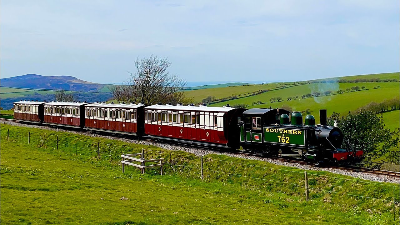 762 ‘Lyn’ running on the Lynton & Barnstaple Railway - 08/04/2023 - YouTube