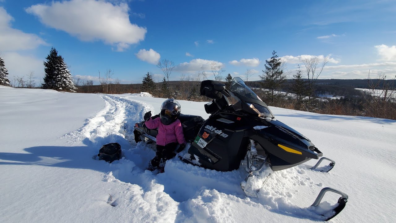 More fun in the snow! snowmobiling!!! - YouTube