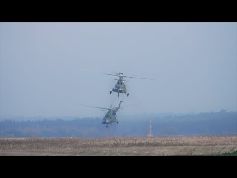 Oefening Falcon Autumn 2022 | 2x Polish Mil Mi 8 Helicopter - Low Pass ...