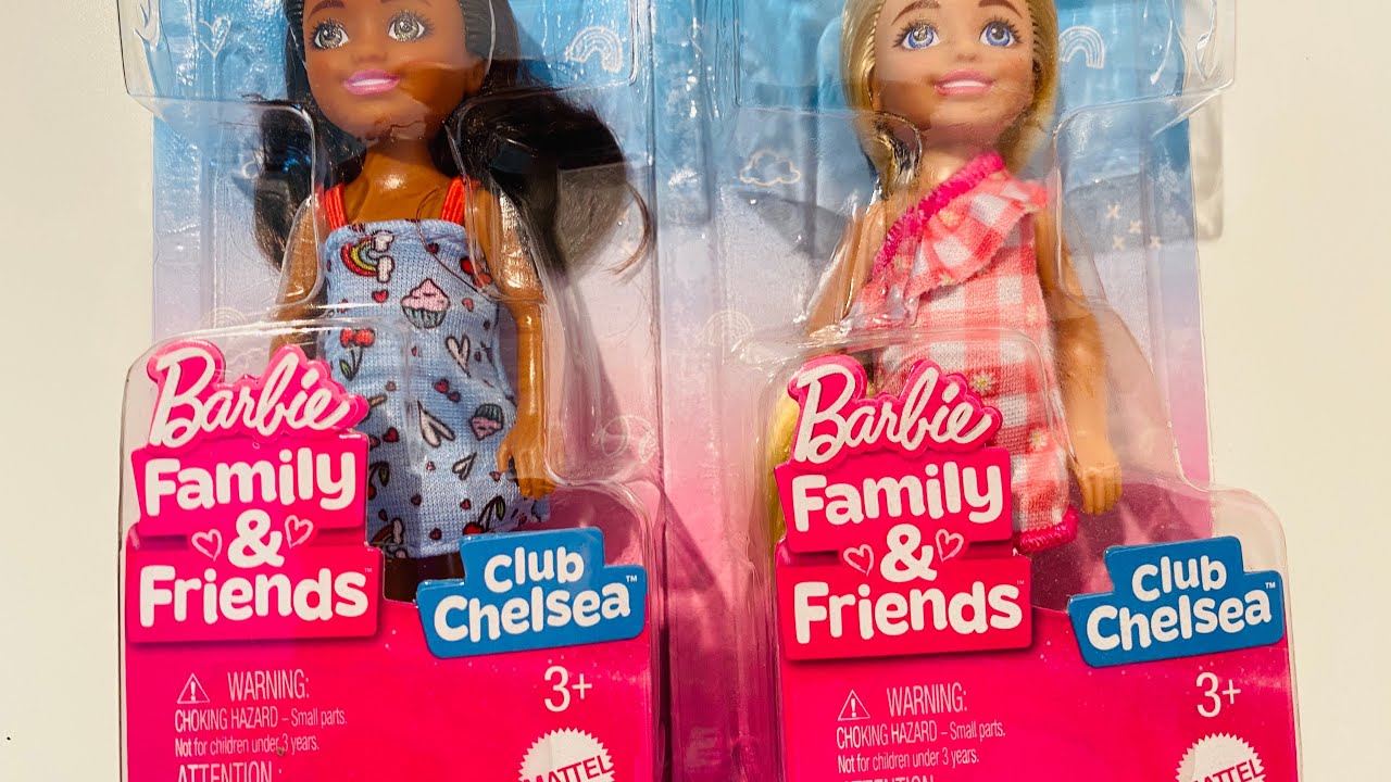 ASMR Unboxing Barbie Chelsea - YouTube