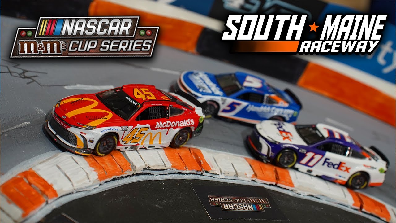 [NASCAR Stop-Motion] M&M Cup Series S5 Race 8 - South Maine - YouTube