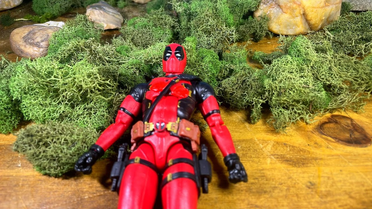 A little sneak peek on Deadpool vs wolverine. Stop motion [ Phoenix ...