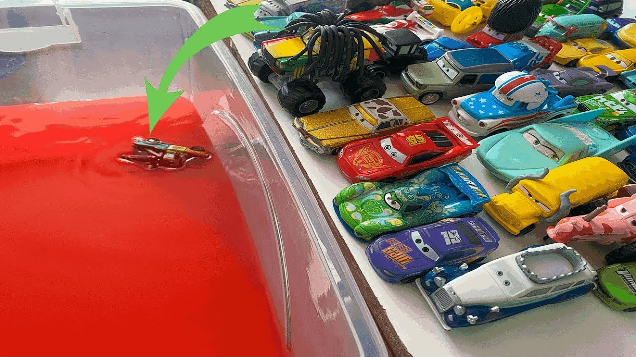 Disney Pixar cars☆ Big collection of tiny falling into the RED water # ...