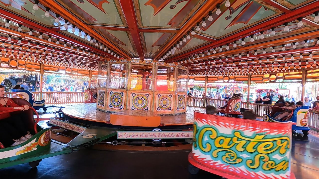 Lightning Skid (off-ride) - Carters Steam Fair, Pinkneys Green ...