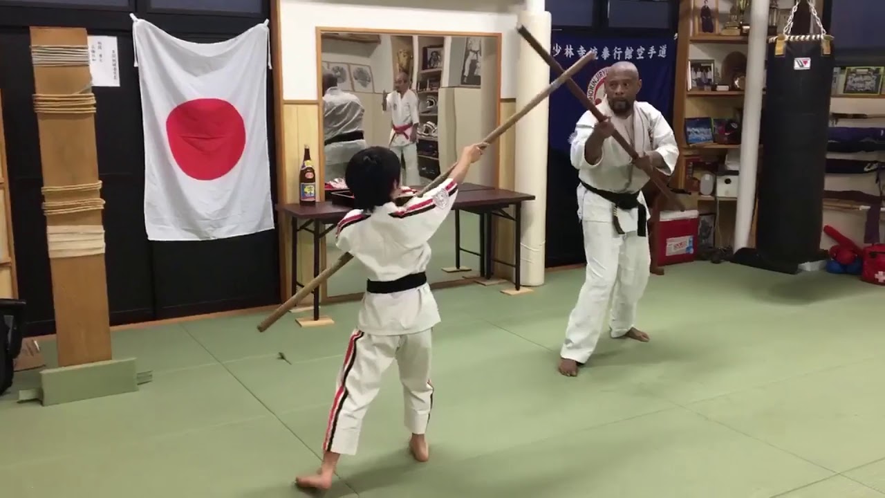 Weapons Practice in Hombu Dojo Japan - YouTube