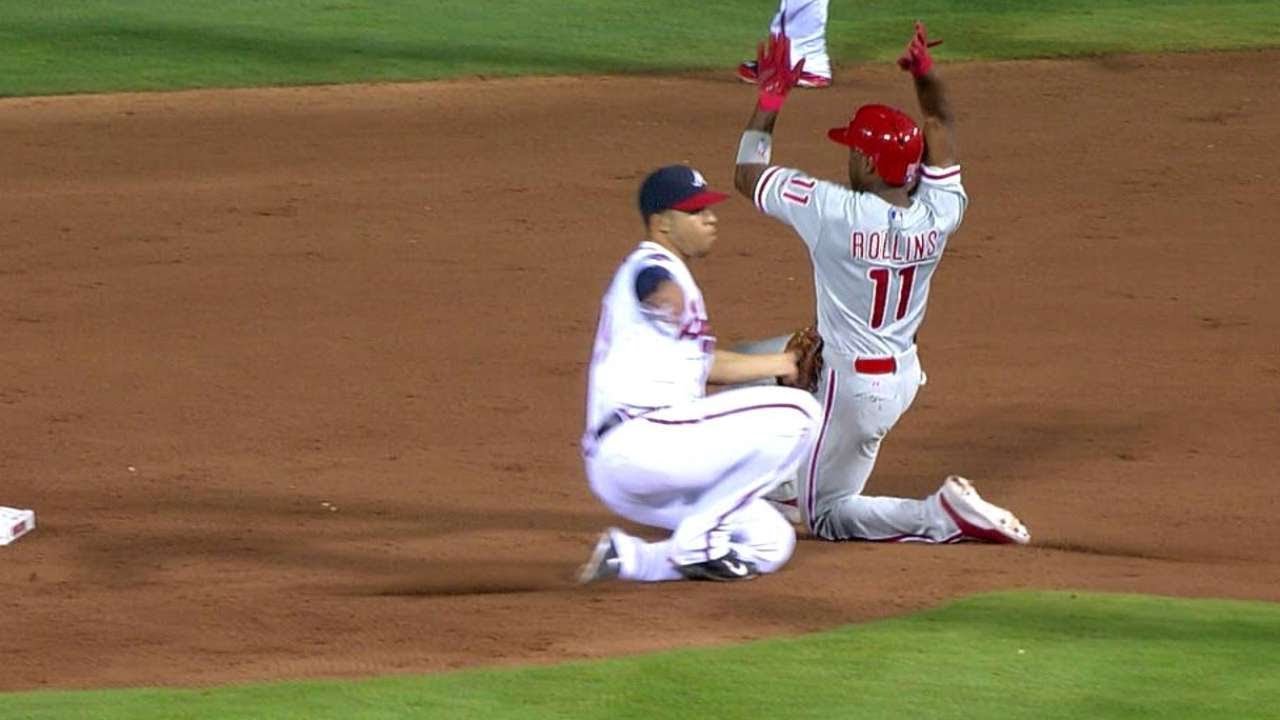 PHI@ATL: Braves strike-'em-out, throw-'em-out - YouTube