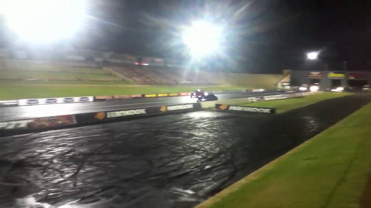 El falcon turbo at Perth Motorplex - YouTube