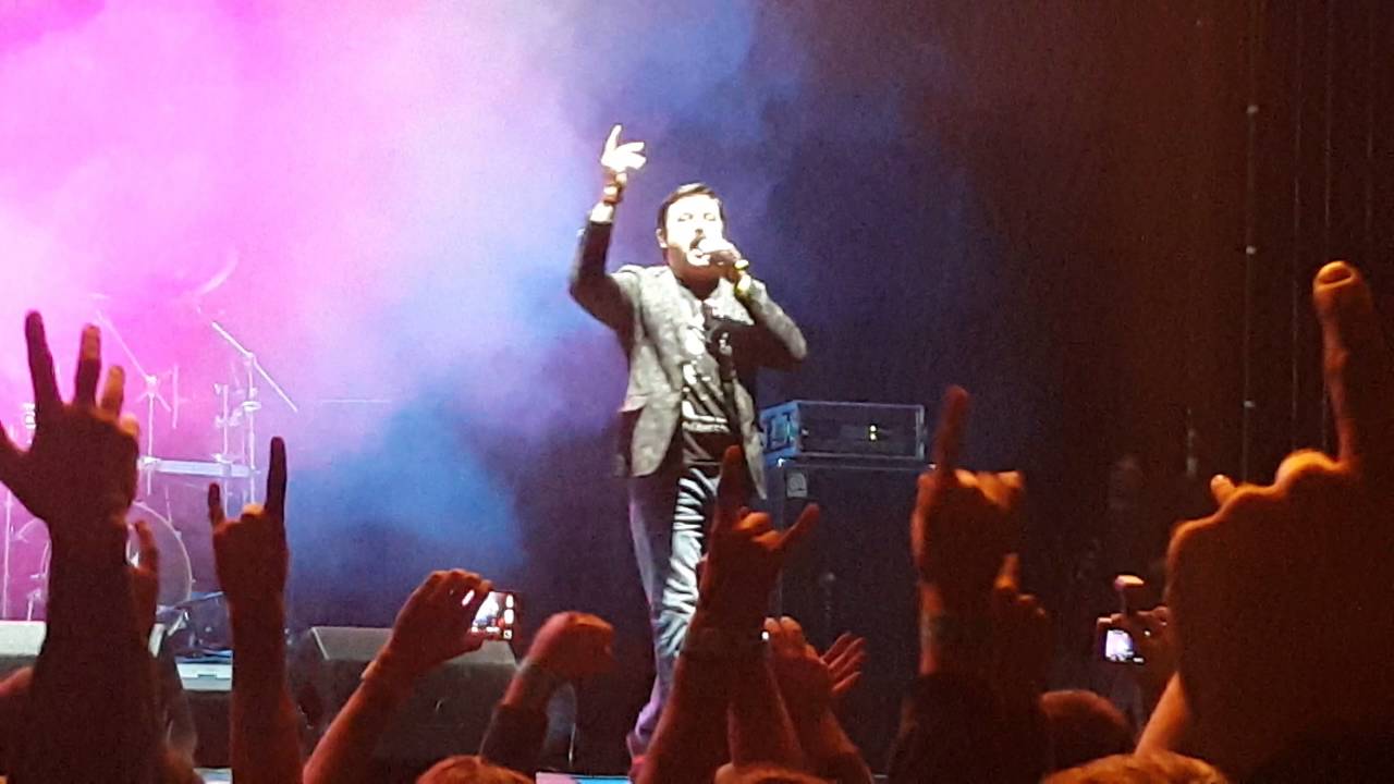 Peter Pačut - Freddie Mercury - YouTube