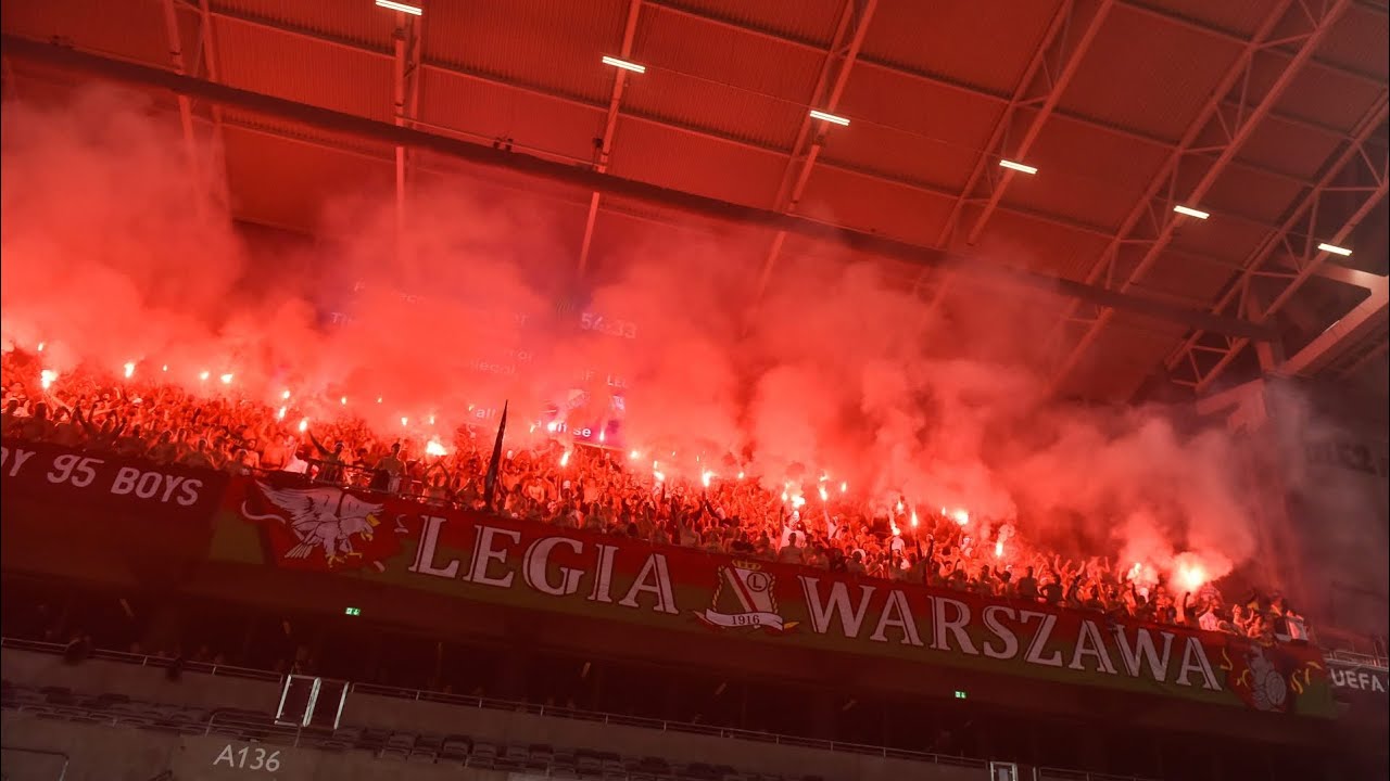 Legia Warsaw Ultras in Stockholm (19.12.2024) - YouTube