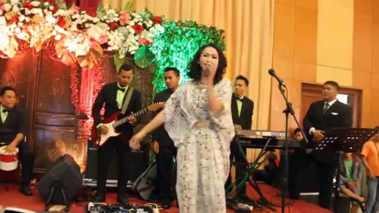 No Signal Band feat Ira Swara - Ketauan - YouTube
