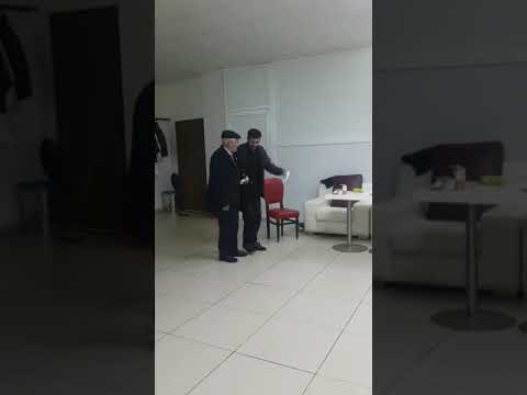 Teo emi uzaydaki halay sahnesinde