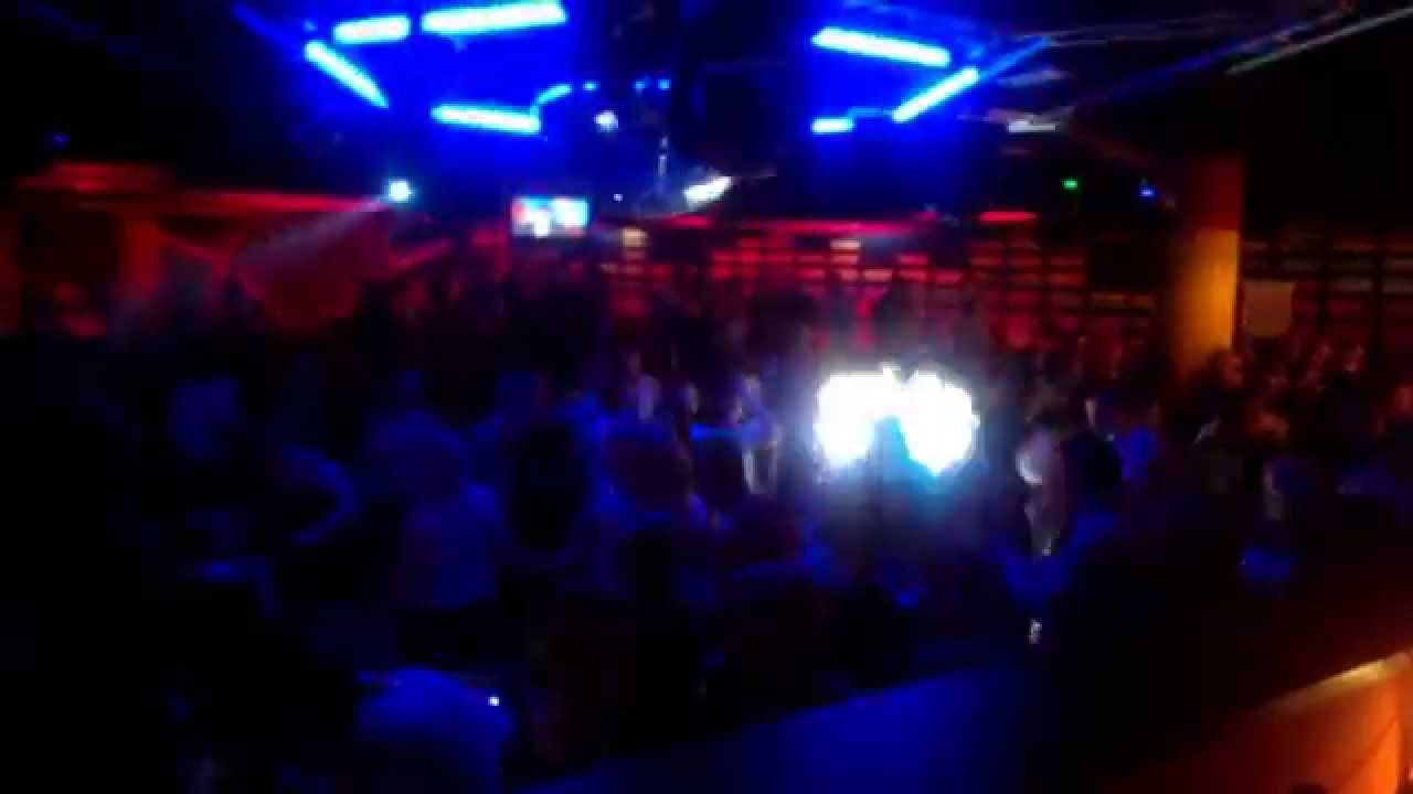 DJ Qull Dan+Akcent Club Disco Fama Szczecin - YouTube