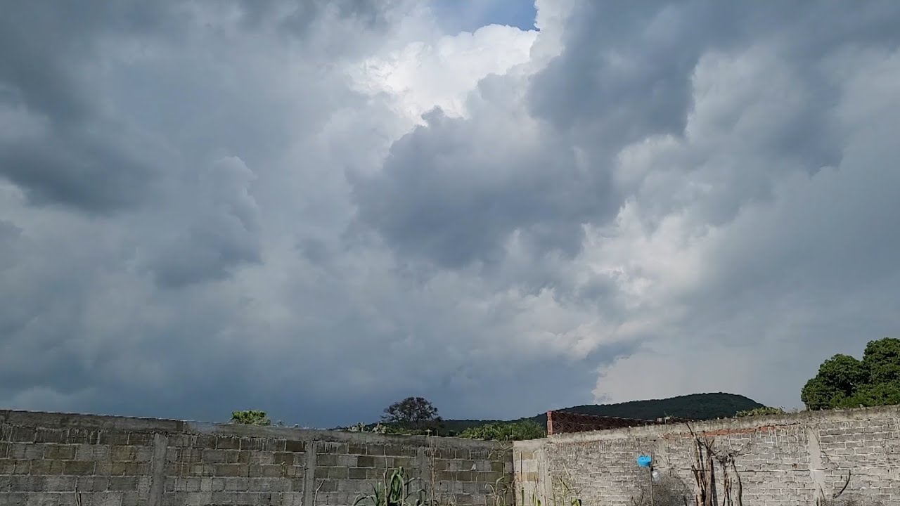 Thunderstorm with non-stop thunder in Michoacán México July 12, 2021 ...
