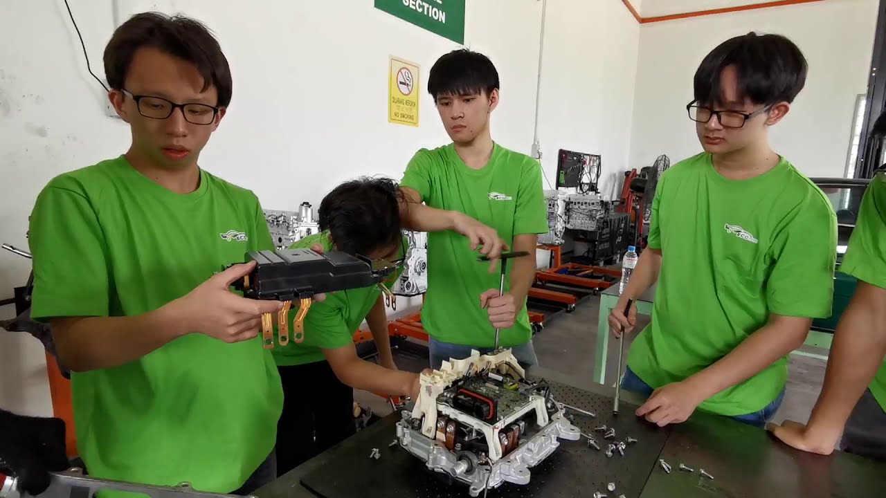 Inverter Class - YouTube