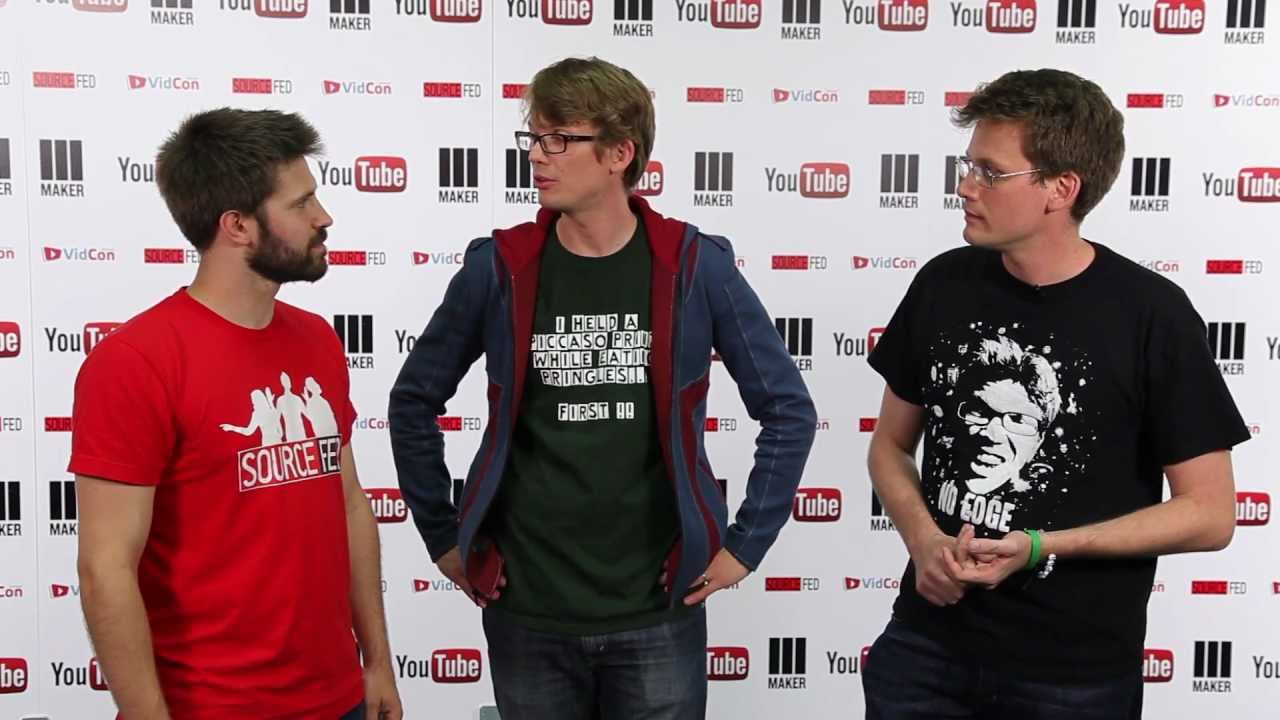 The Vlogbrothers backstage at Vidcon 2012 - YouTube