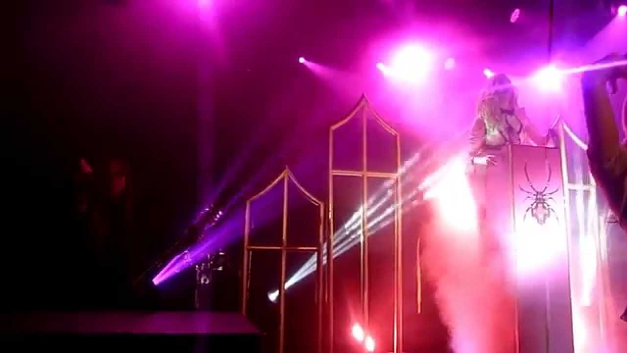 In This Moment Sex Metal Barbie 25 Février 2015 Youtube