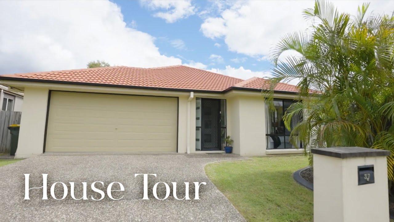 37 Juniper Street, Heathwood | House Tour | Natalie Child - YouTube