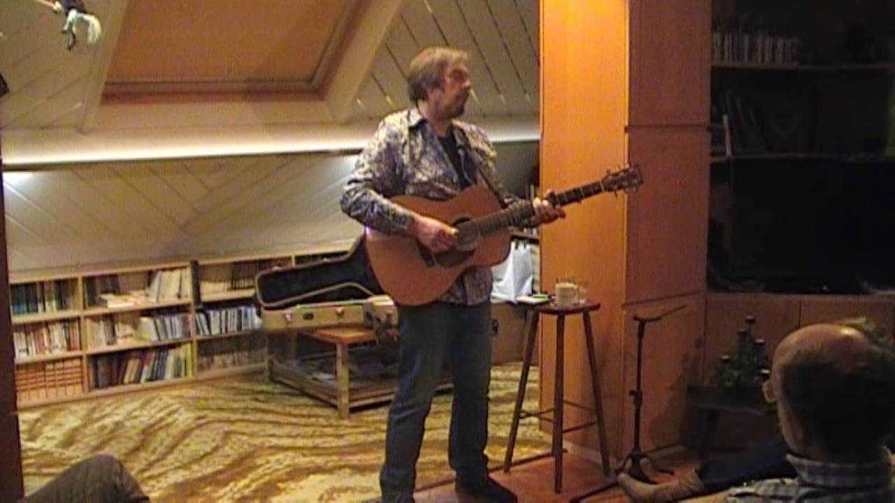 Folk At Home met Richard Grainger - Darklands - YouTube