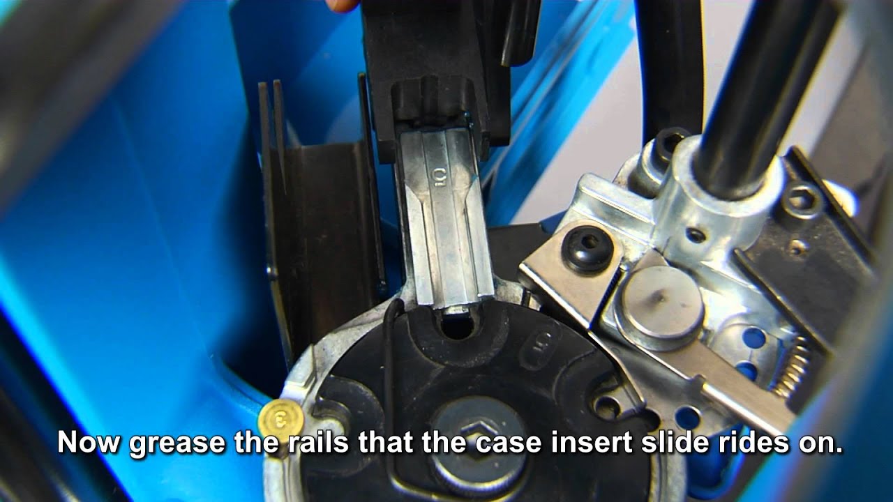 Lubrication of the Dillon Precision XL650 1 - YouTube