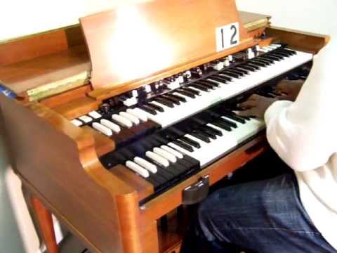 Hammond B3 organ #12 - YouTube