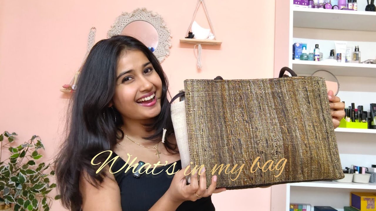 What’s in my bag 💼 as a content creator| Sheen Deborah | - YouTube