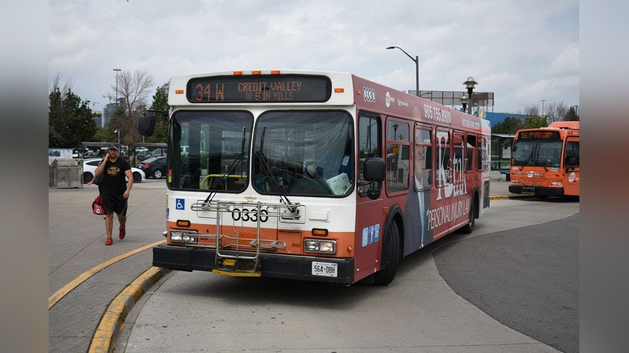 MiWay | MiLocal | 2003 New Flyer D40LF 0330 | 13 Glen Erin (Northbound ...
